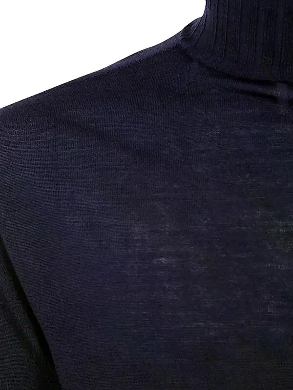 MD75 Roll-neck Jumper - Blue