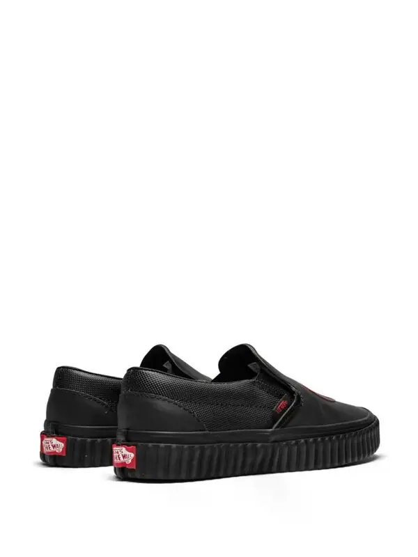 VANS X Marvel Slip-on Widow Sneakers