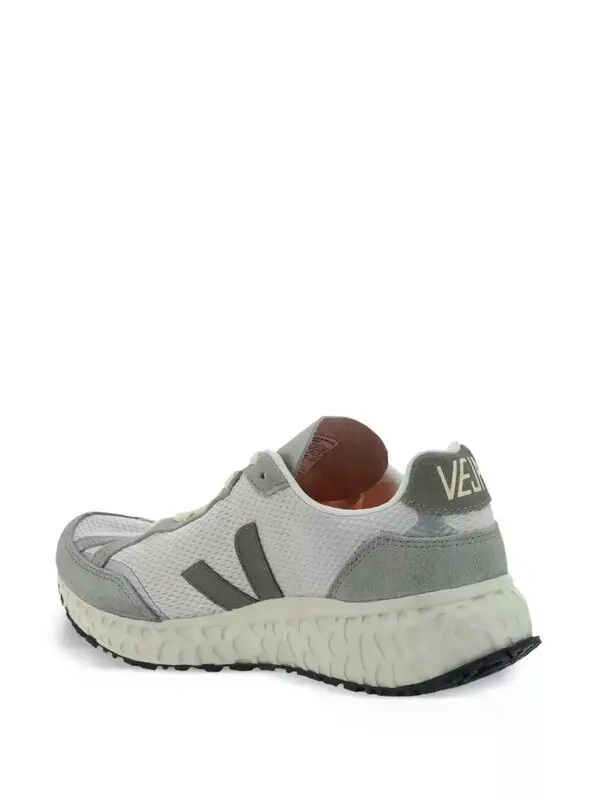 VEJA Condor Royale Sneakers