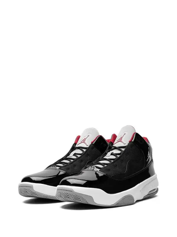 JORDAN Air Max Aura 2 Sneakers