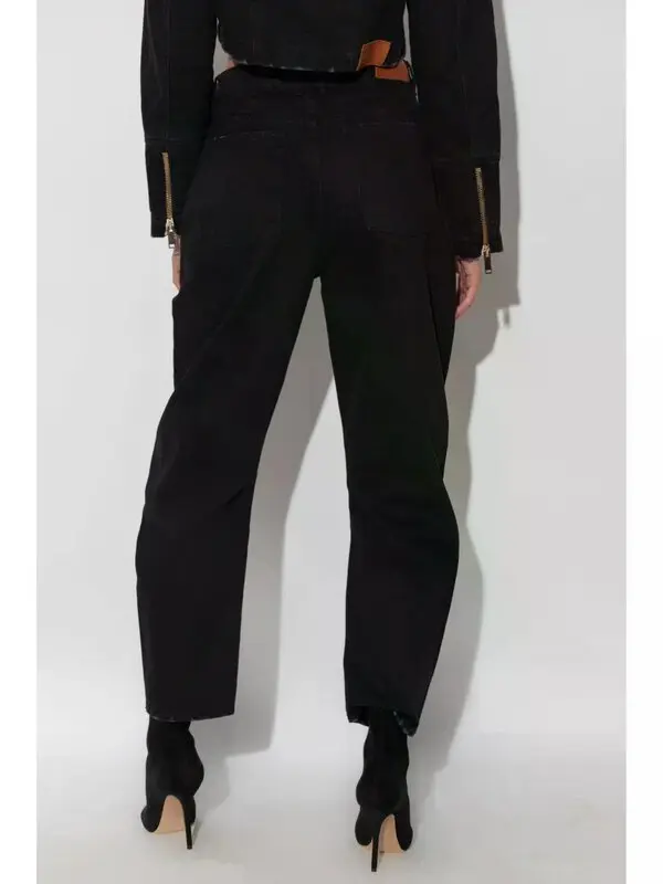 HALFBOY Tapered Jeans