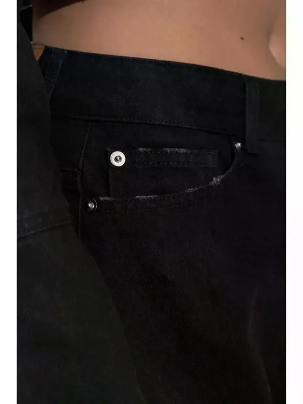 HALFBOY Tapered Jeans