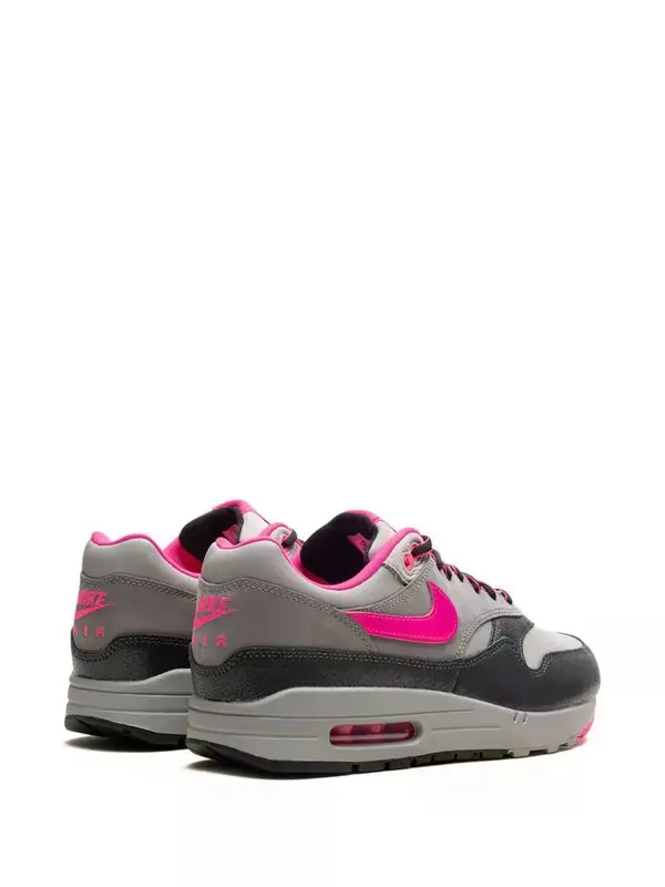 Nike Max 1 Sp "pink Pow" Sneakers - Grey