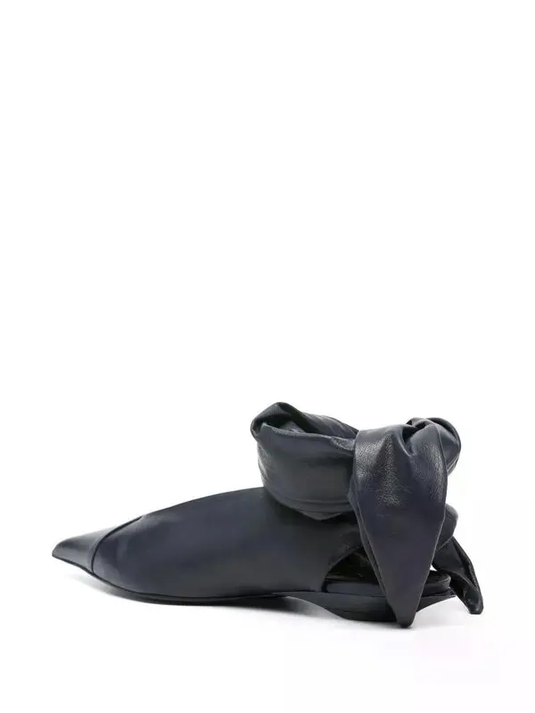 MUGLER Knot Fang Pumps
