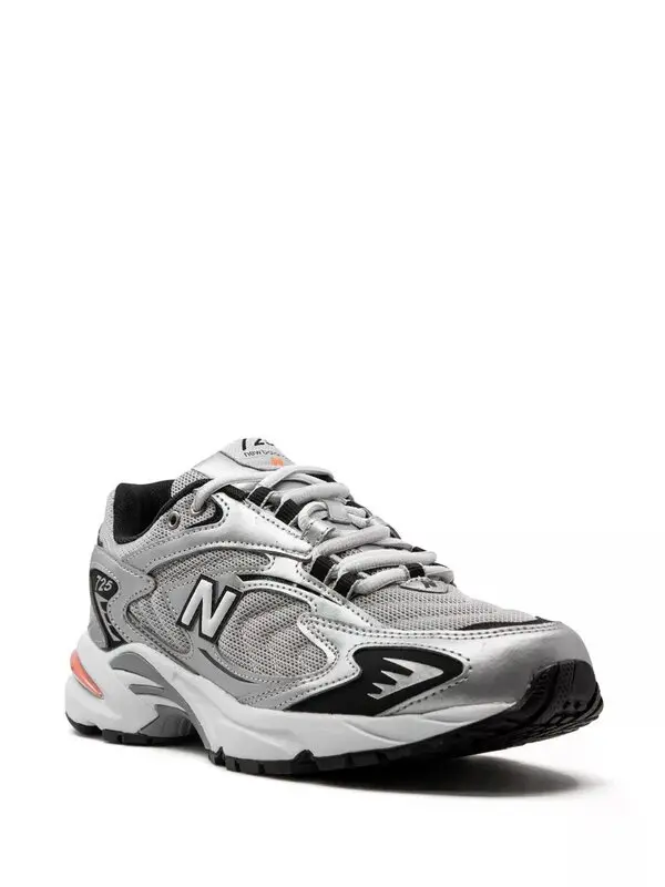 NEW BALANCE 725v1 Metallic Sneakers - Silver