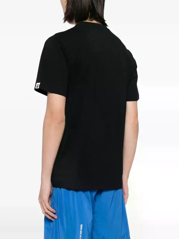 A BATHING APE Graphic Print T-shirt - Black