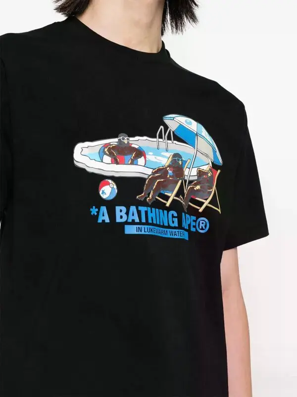 A BATHING APE Graphic Print T-shirt - Black