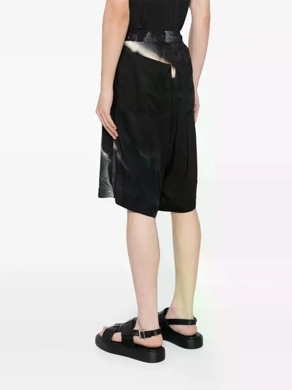 JULIUS Graphic-print Bermuda Shorts