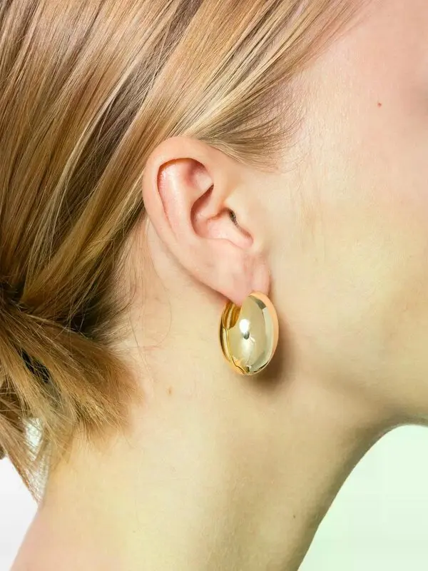 EMILI Medium Loe Hoop Earrings