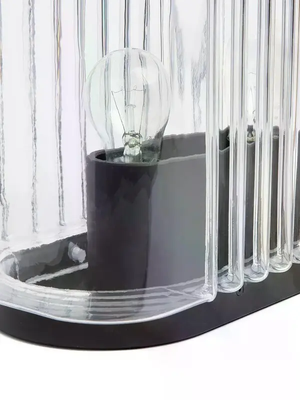 KARAKTER Lari Lamp