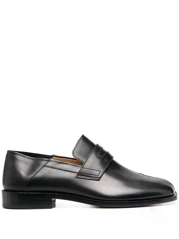 MAISON MARGIELA Tabi Leather Loafers