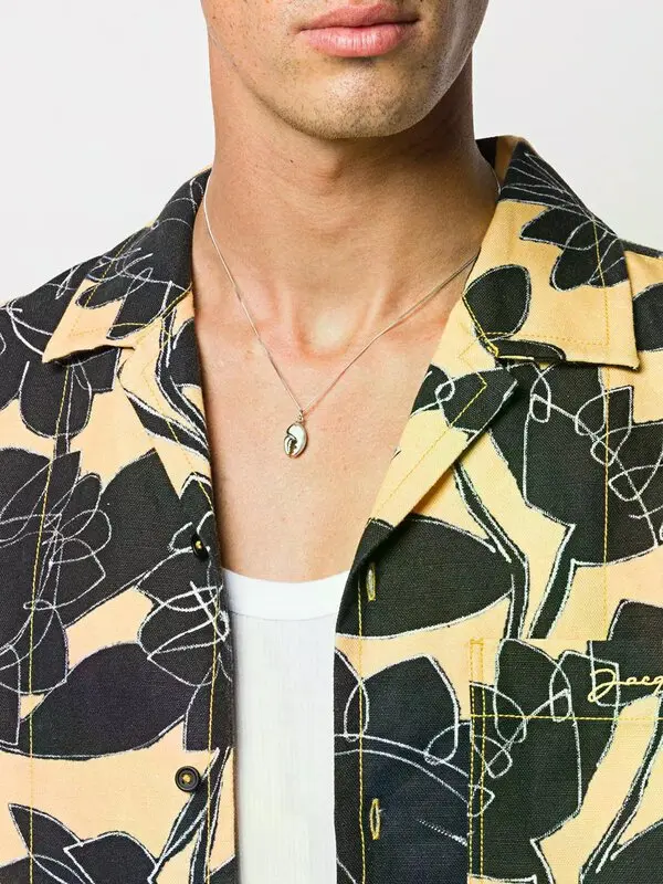 TRUE ROCKS Crab Claw Necklace