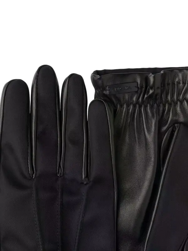 Prada Logo-plaque Panelled Gloves