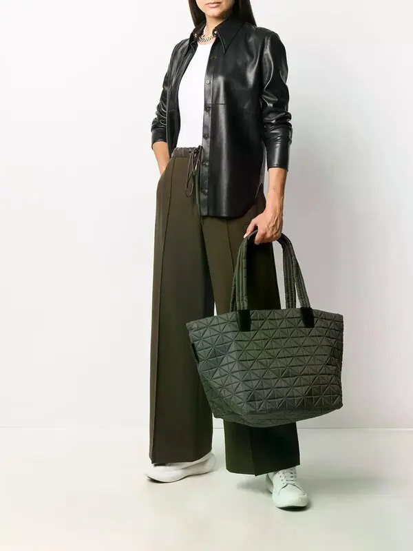 VEECOLLECTIVE Geometric Shoulder Bag - Green