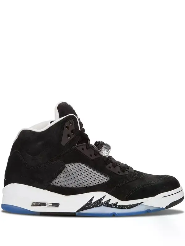 JORDAN 5 Retro Sneakers - Black