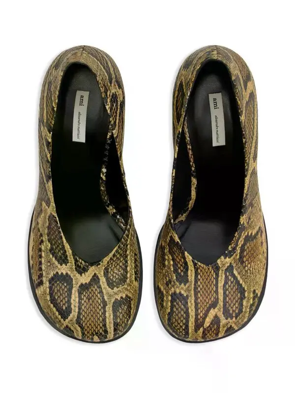 AMI Paris 85mm Piano Pumps