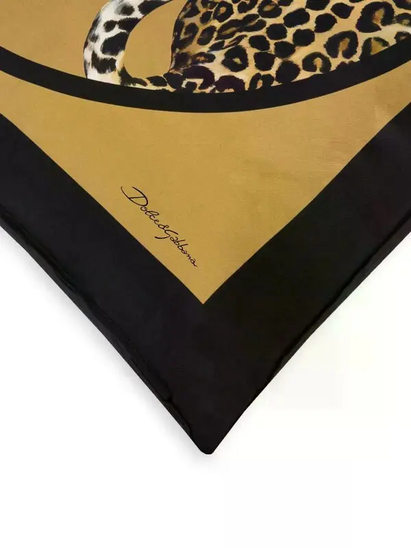 Dolce & Gabbana Large Leopard-print Cushion - Neutrals