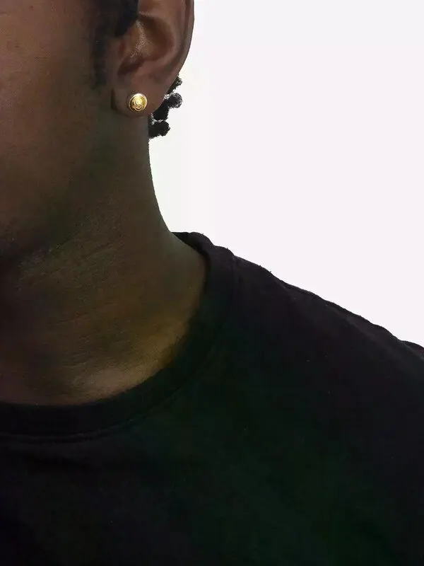 TRUE ROCKS Eight Ball Stud Earring