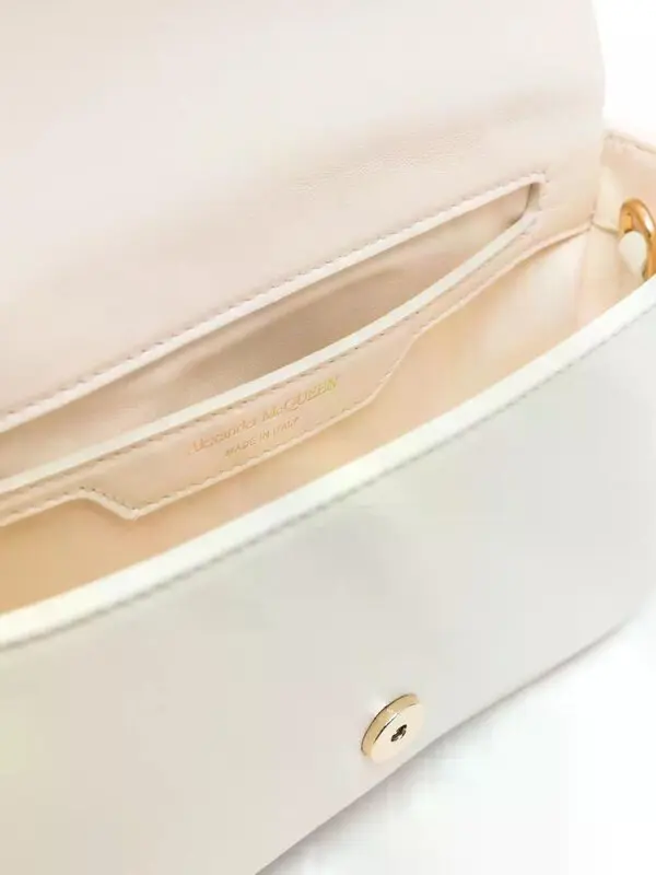 Alexander McQueen The Seal Cross Body Bag - Neutrals
