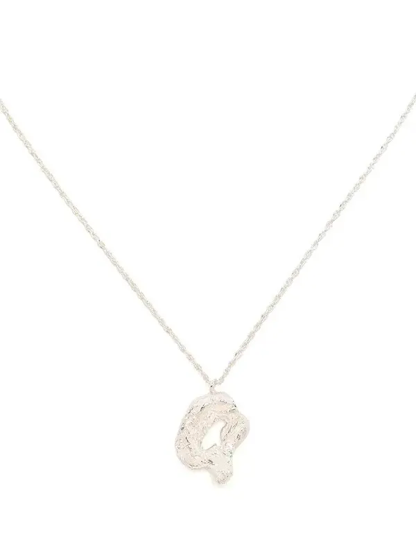 LOVENESS LEE Q Alphabet Pendant Necklace - Silver