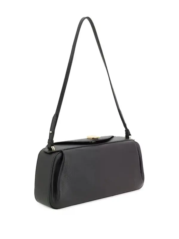 Yuzefi Oyster Clutch