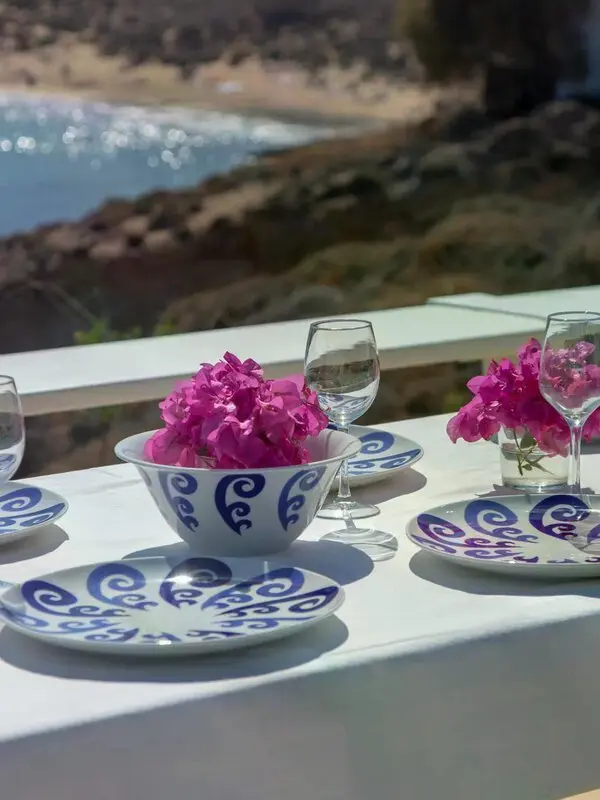 Themis Z Athenee Peacock Dinner Plate