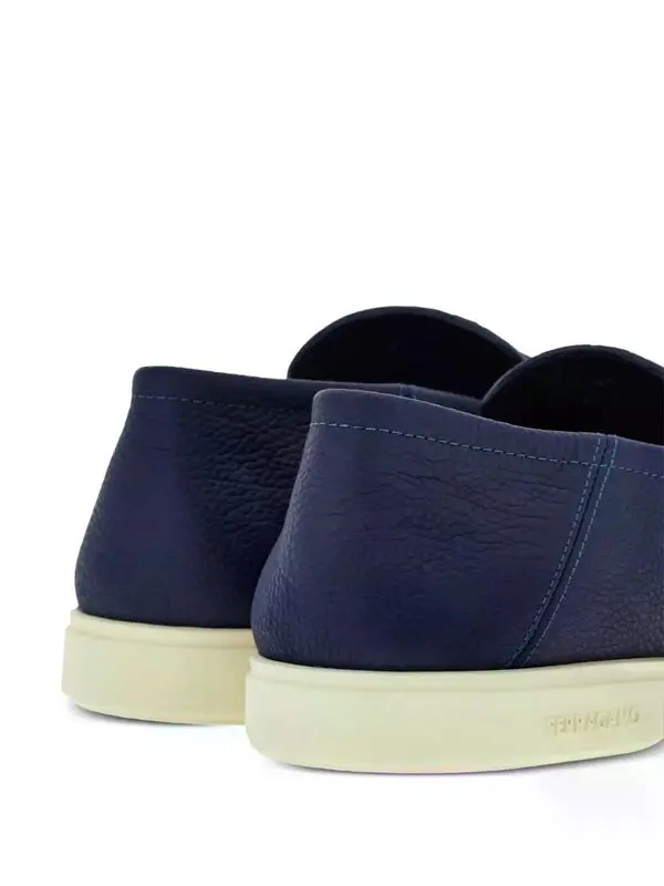 FERRAGAMO Gancini-plaque Leather Loafers