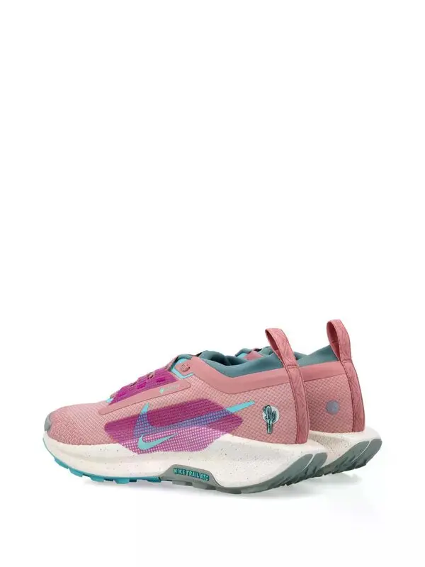 Nike Pegasus Trail 5 Gore-tex Sneakers