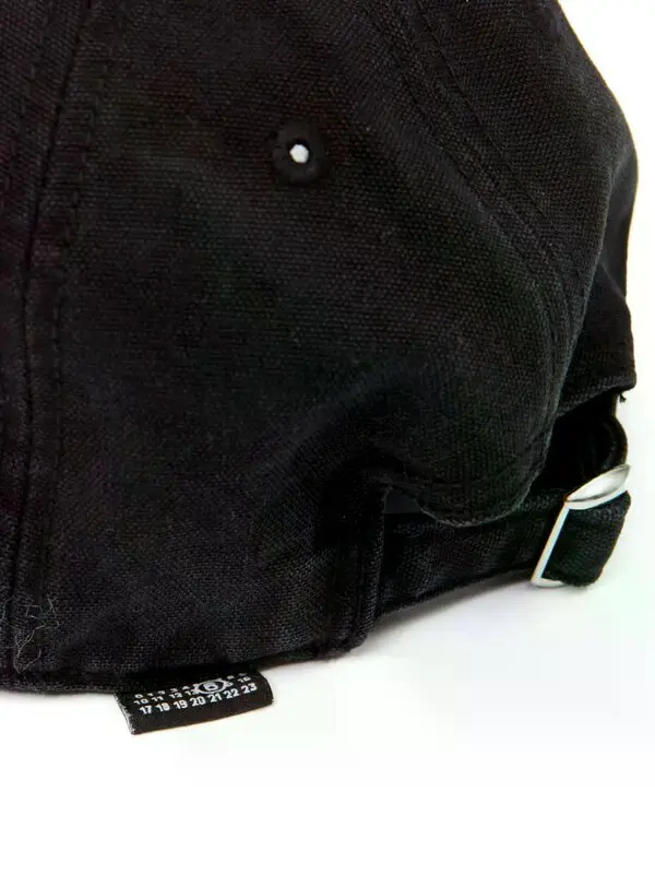 MAISON MARGIELA Embroidered Cap - Black