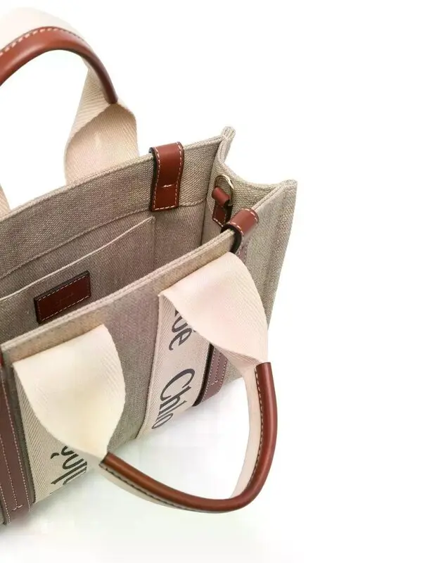 Chloé Logo-print Tote Bag - Neutrals