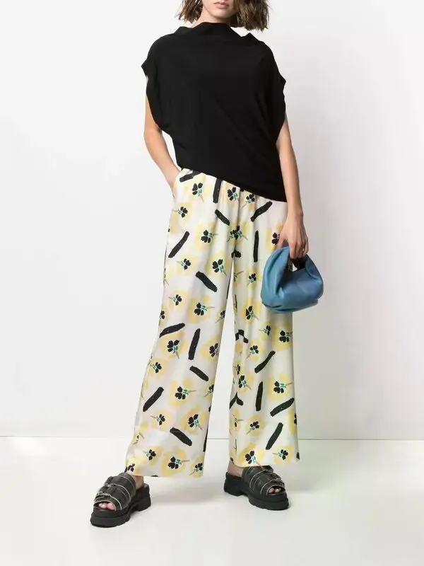 Norma Kamali Wide-neck Sleeveless Top