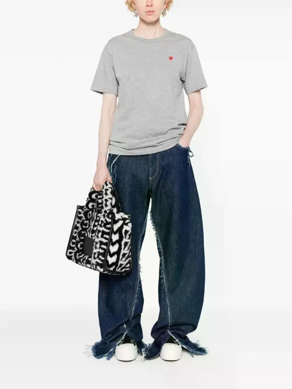 Play Comme Des Garcon Heart Emblem T-shirt