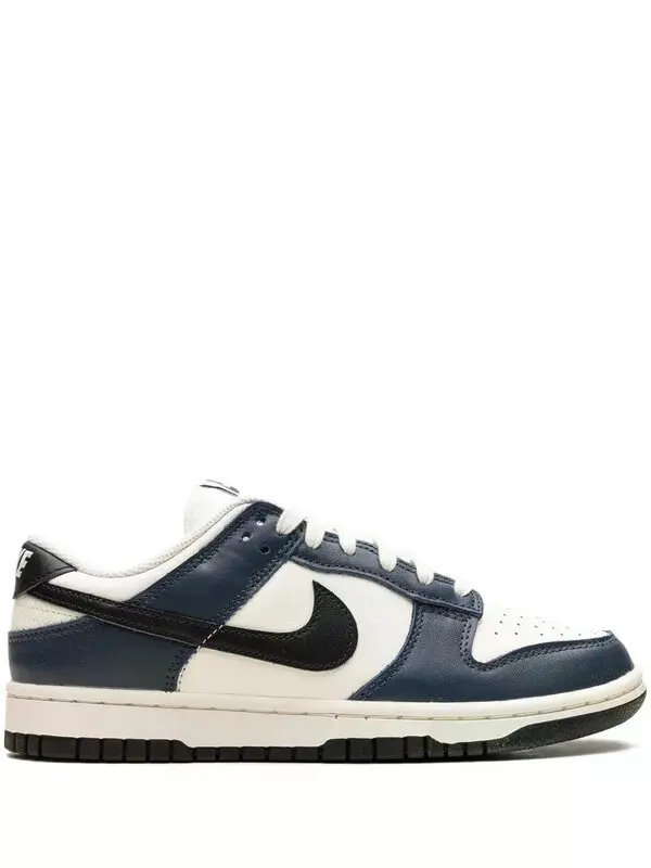 Nike Dunk Low Sneakers - Blue