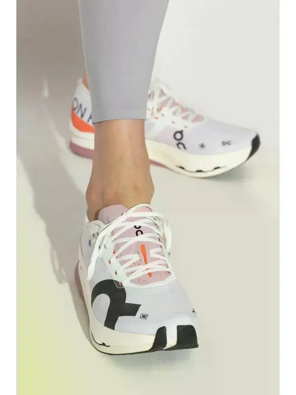 On Cloudboom Echo 3 Sneakers - White