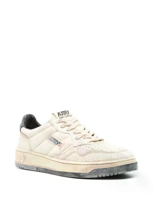 AUTRY Super Vintage Distressed Sneakers - Neutrals