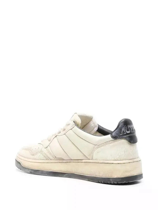 AUTRY Super Vintage Distressed Sneakers - Neutrals