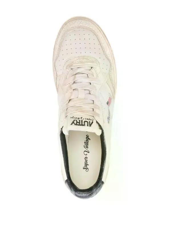 AUTRY Super Vintage Distressed Sneakers - Neutrals