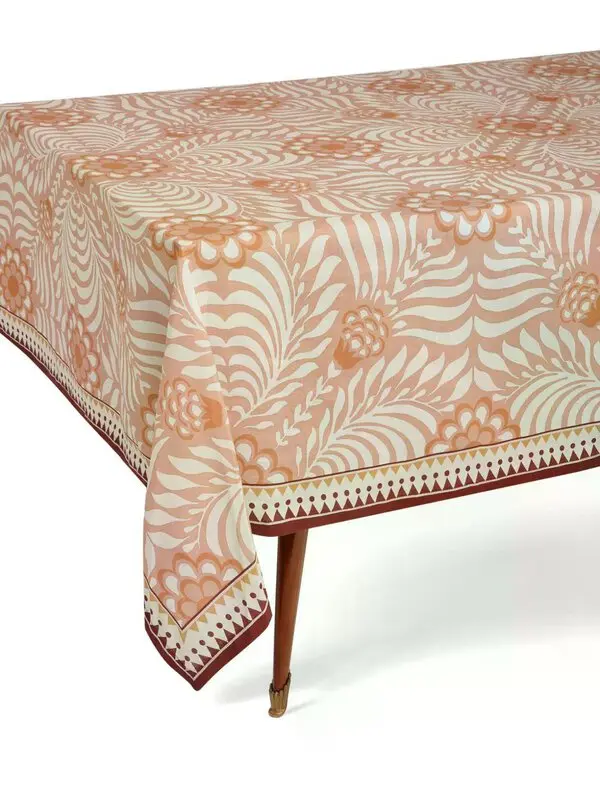 La DoubleJ Medium Tudor Tablecloth