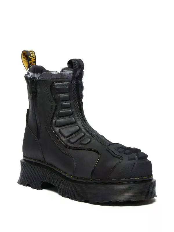 Dr. Martens 2976 Leather Chelsea Boots