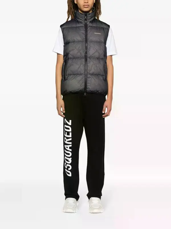 Dsquared2 Logo-embossed Ripstop Puffer Vest