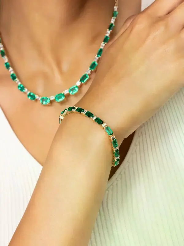 VEYNOU 14kt Yellow Beyond Eden Emerald Bracelet