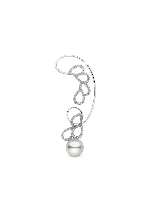 Yoko London 18k White Gold South Sea Pearl And Diamond Earcuff - Silver