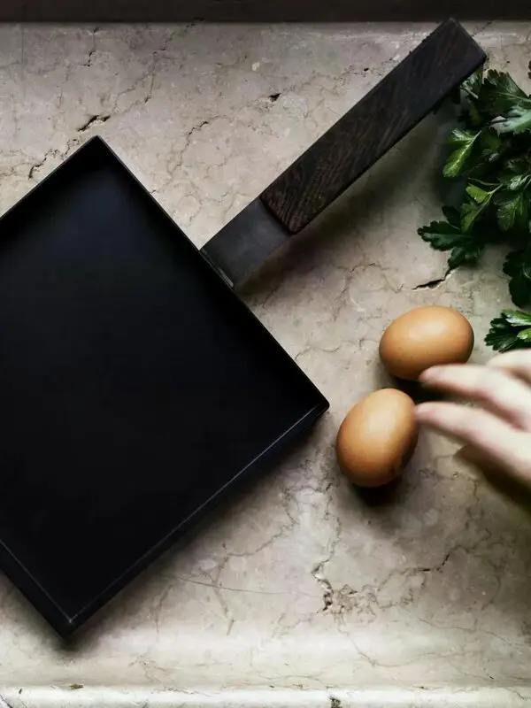 KNINDUSTRIE The Omelette Tamagoyaki Pan