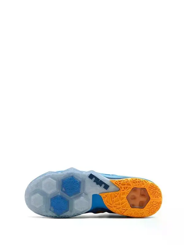 Nike Lebron 12 Low Sneakers