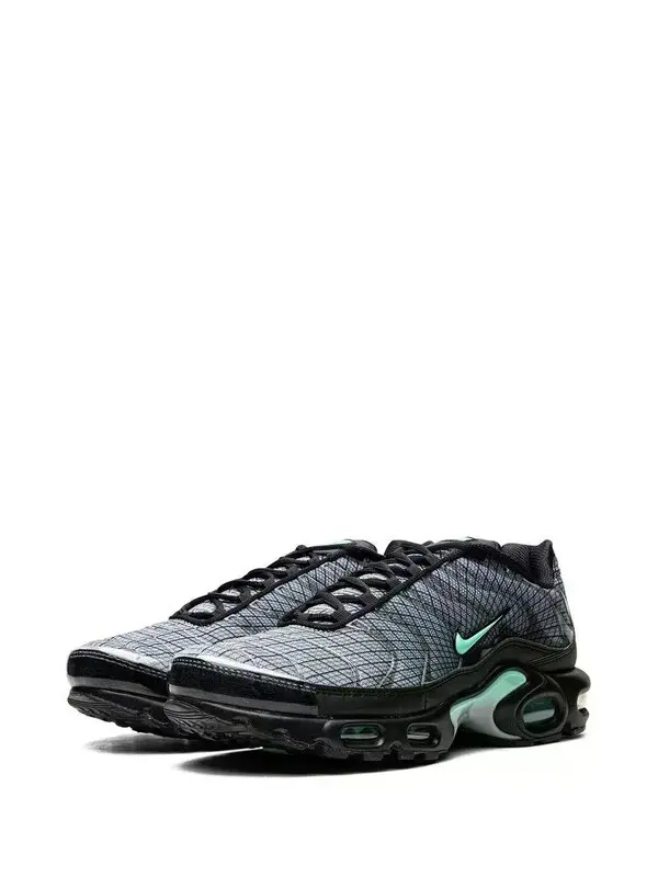 Nike Air Max Plus Spirograph Sneakers