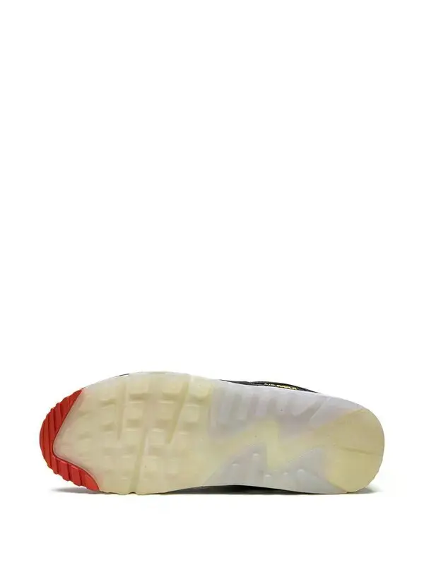 Nike Air Max 90 Sneakers