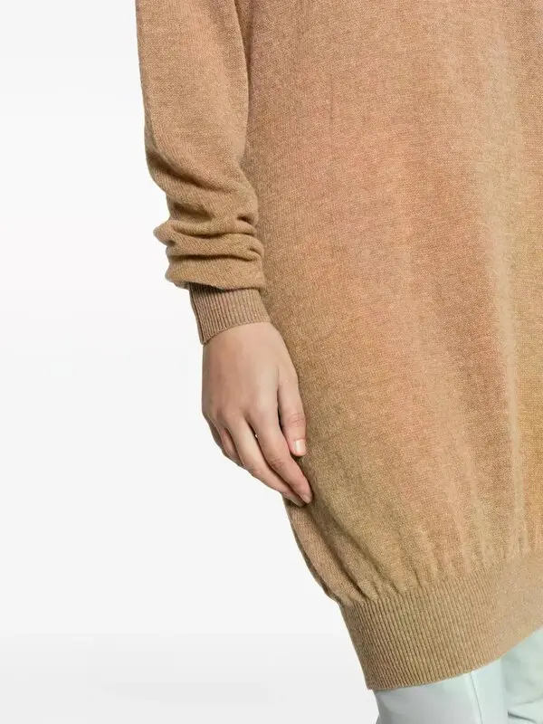 Khaite Fine-knit V-neck Jumper