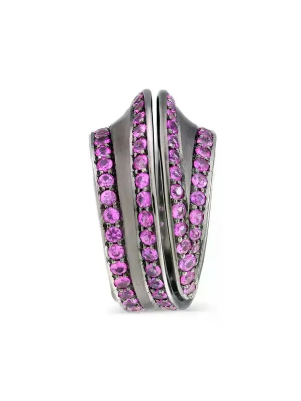 LILY GABRIELLA 18kt Black Sapphire Ring