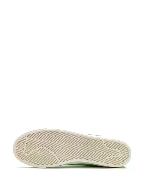 Nike Blazer Mid '77 University Of Oregon Basketball Sneakers