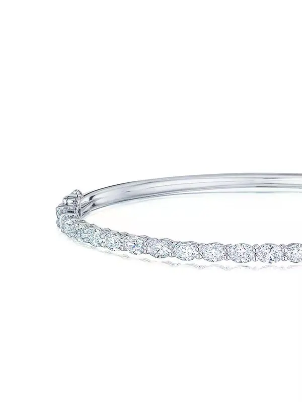 Kwiat 18kt White Gold Oval Diamond Bangle